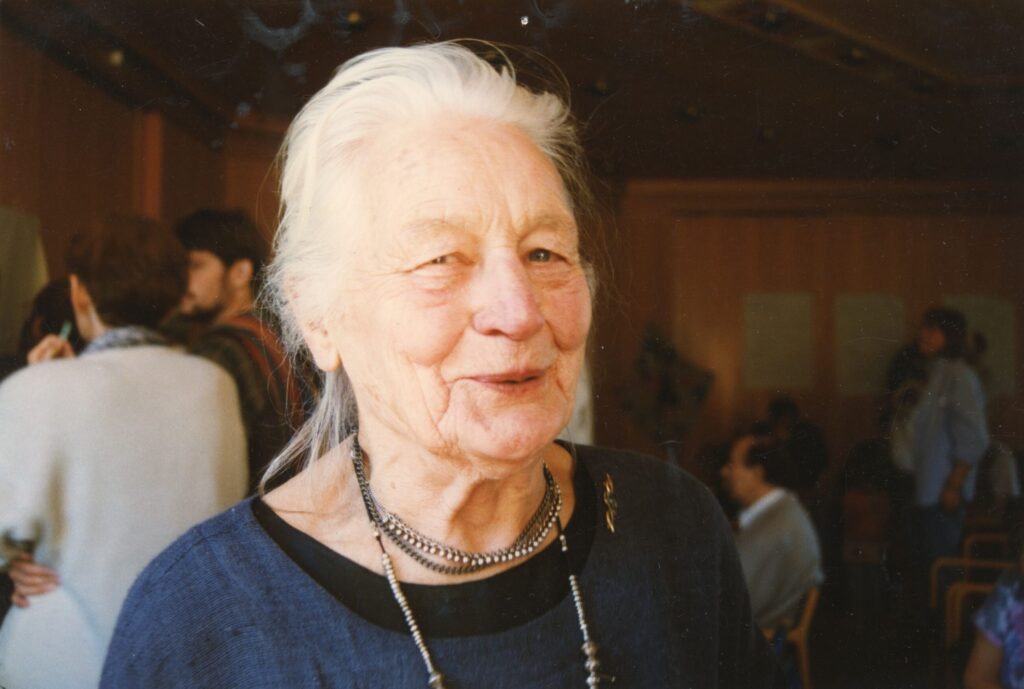 Die Stadt Gütersloh bekommt ihren ersten „FrauenOrt NRW“ - CarlMakesMedia